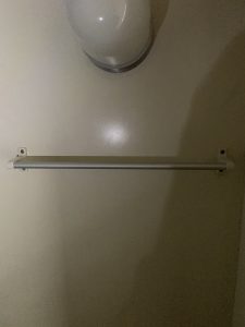 LIXIL製タオル掛け：TB-400E-K｜千葉県の住宅設備のお困りごとは千葉住宅設備まで